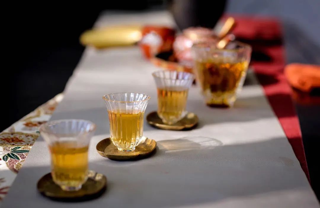 Little Science - Why is the soup color of Pu'er tea like this? - iNEWS