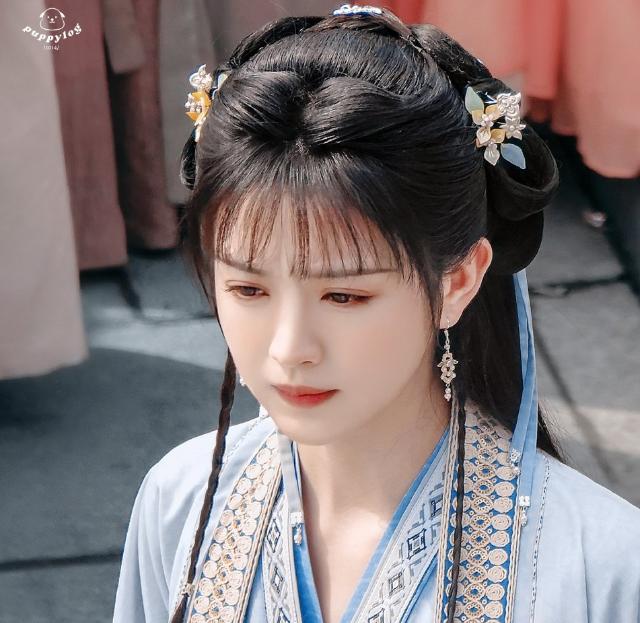 The first farming drama "Tian Geng Ji" has started!Zeng Shunxi is also amazing in linen, and the ...