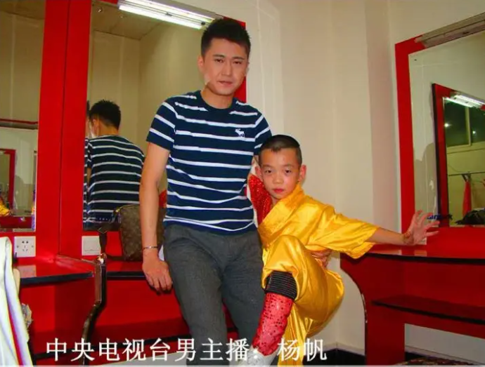 Yang Fan: After 8 years of unrequited love for Zhang Lei, one married a ...