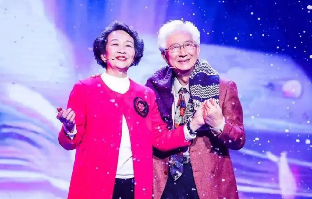 The famous host Chen Duo recently appeared, once hosted "Talking about ...