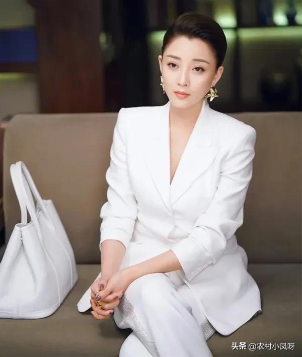 Share pictures - Yin Tao, the goddess of temperament, beautiful photo ...