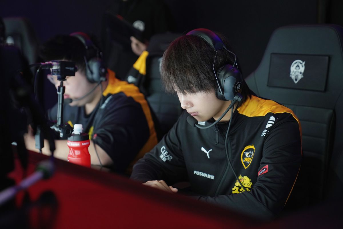 Fly debuted on KPL for the 6th anniversary, posted a long article that drew fans to tears, and ...