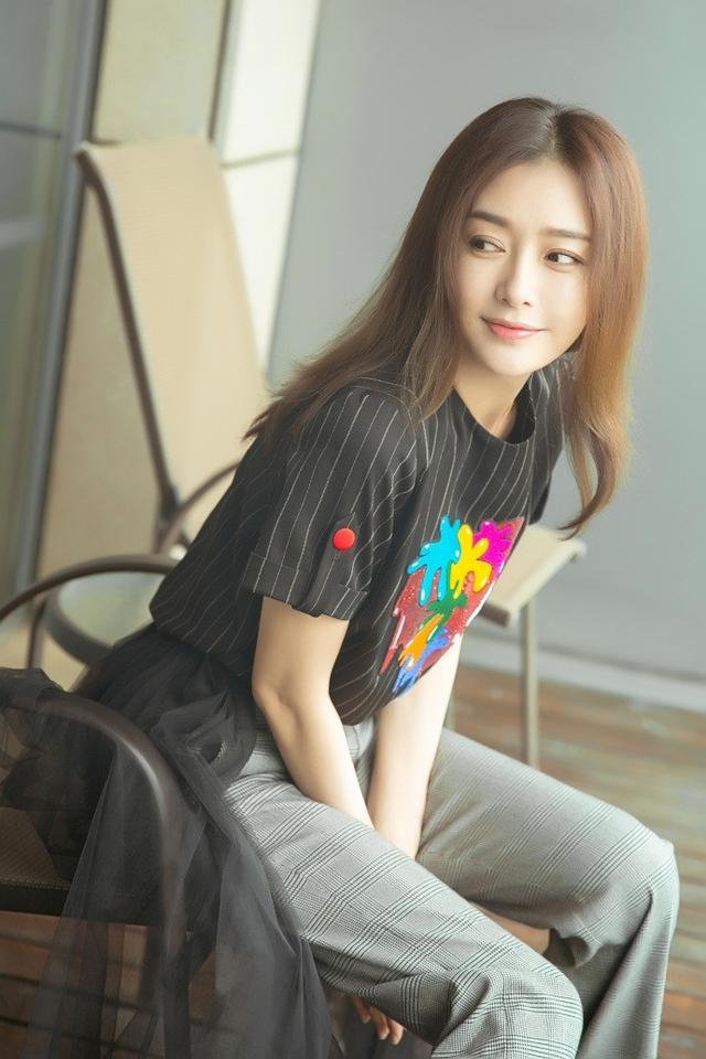Qin Lan hits the shirt and Liu Xijun, only 6 years old but the gap is ...
