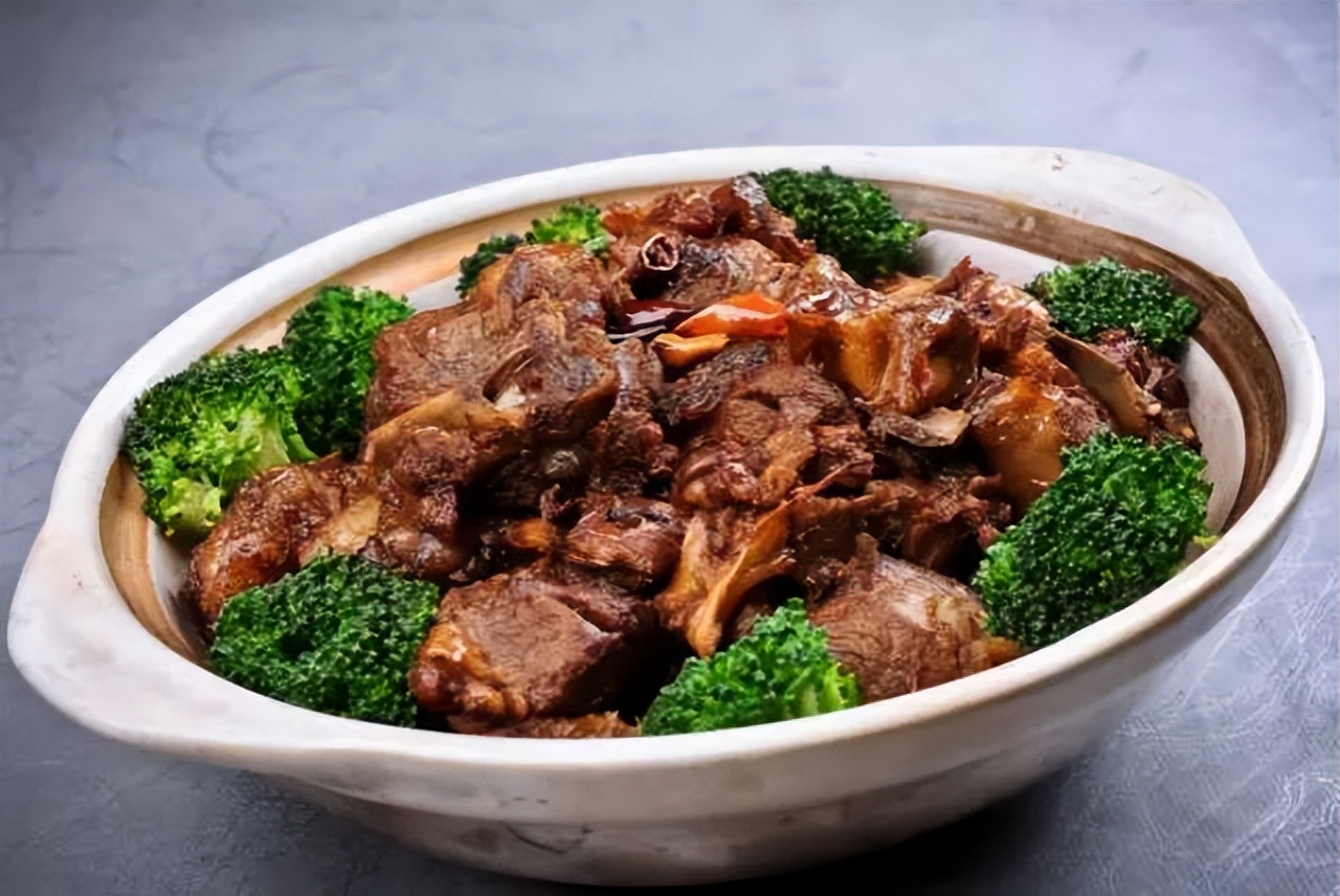 Delicious restaurant best-selling dishes - iNEWS