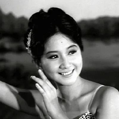 Xue Jiayan: Leaving her husband and falling in love with her 17-year-old boyfriend, after being ...