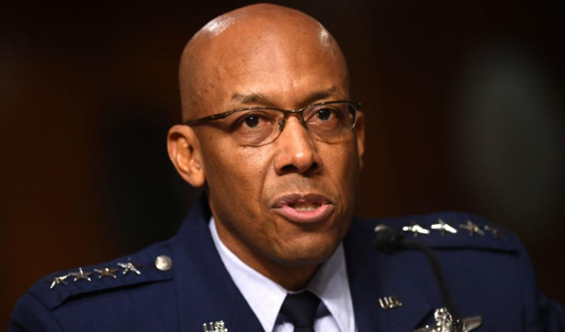 The new chief of staff of the United States has too many intersections ...