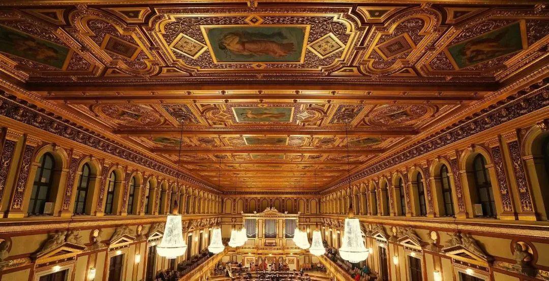 Vienna Golden Hall - iNEWS