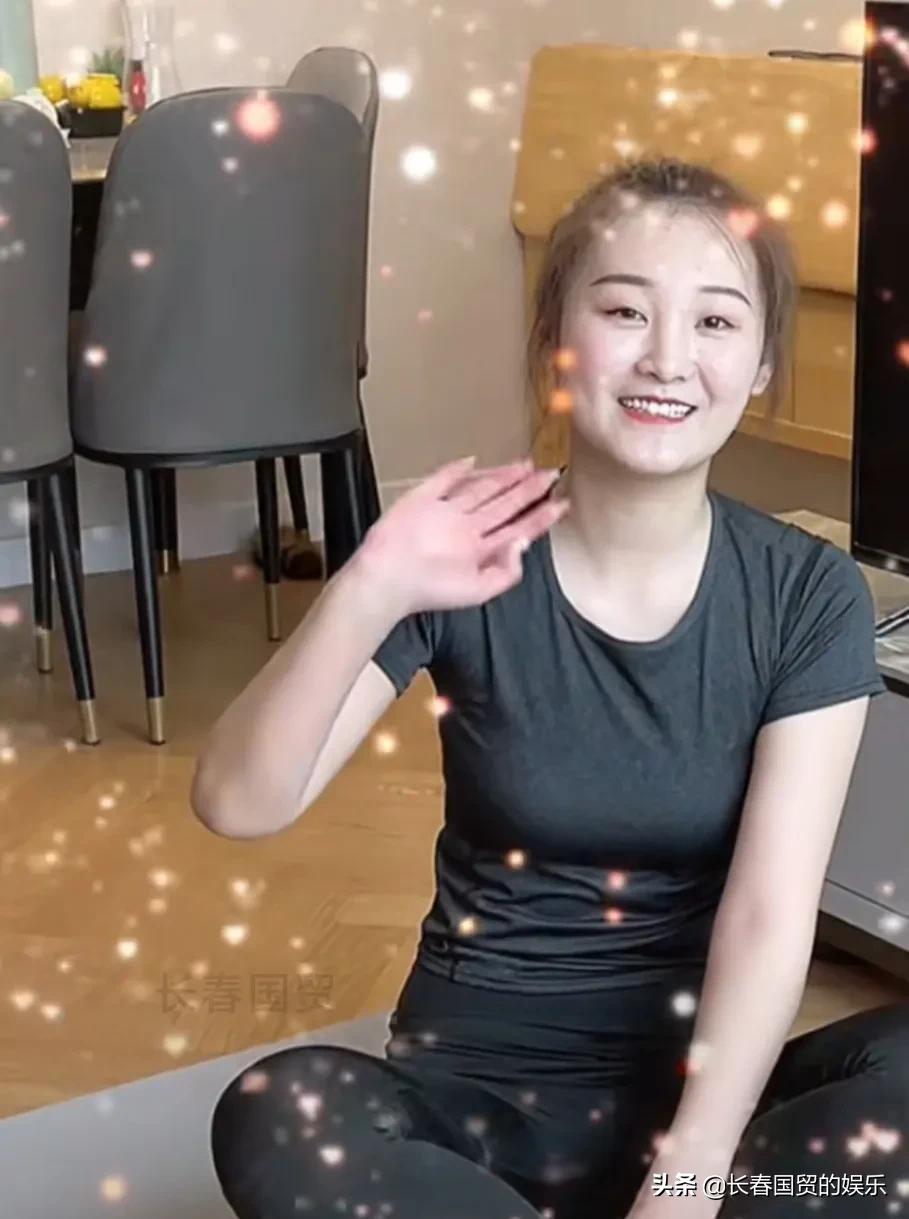 After the ex-husband's official engagement was announced, Chen Yanan ...