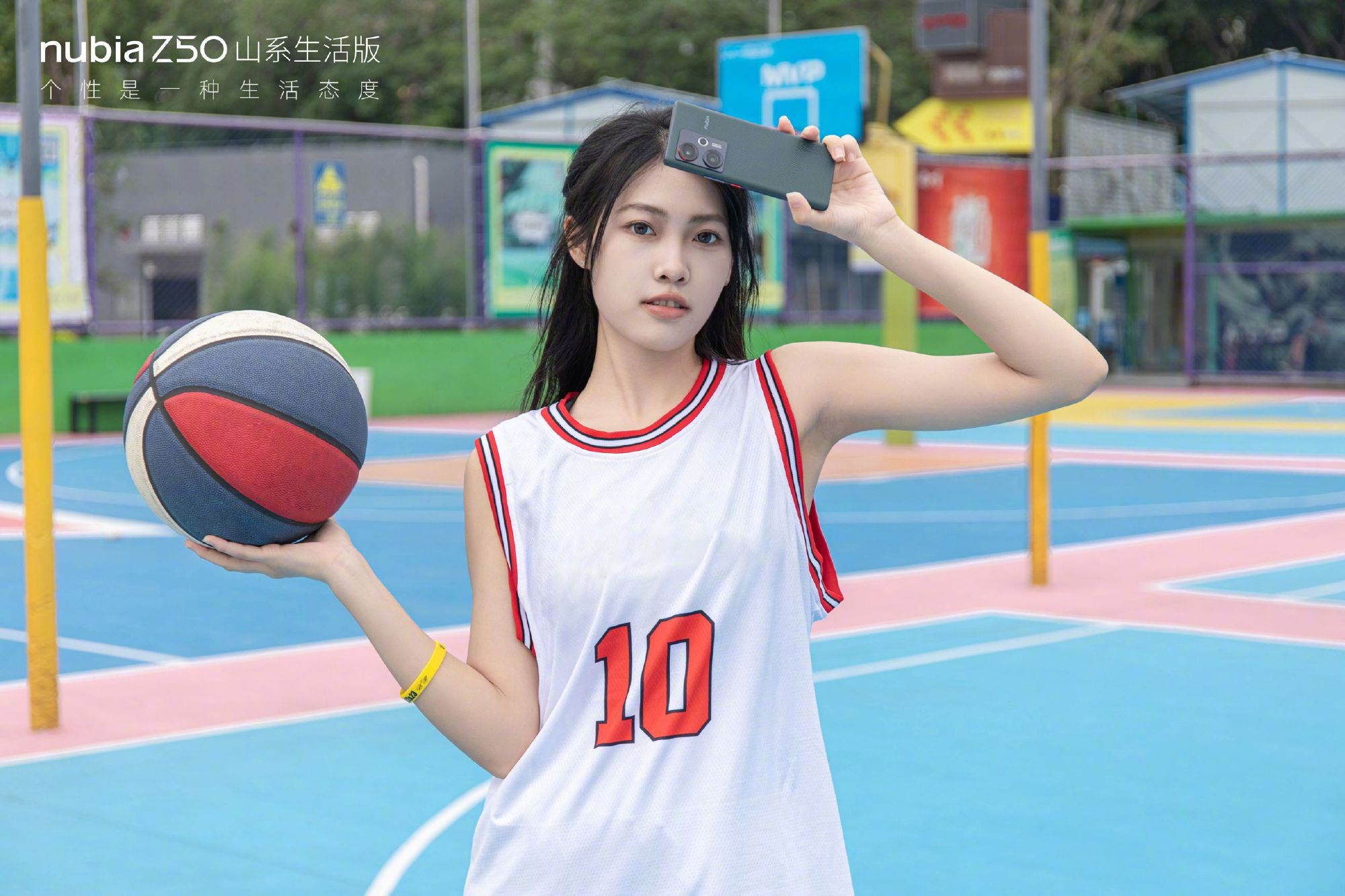 Snapdragon 8Gen2 "cabbage price"? Ni Fei: Nubia Z50 is the "welder"! - iNEWS