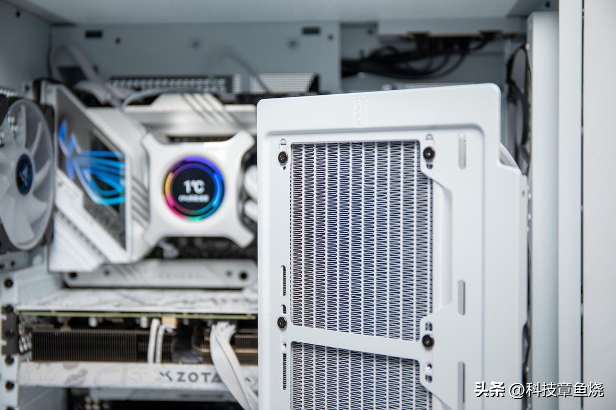 Like to be lazy? You must not miss the Xingu Kunlun 360 II water cooling that simplifies the ...