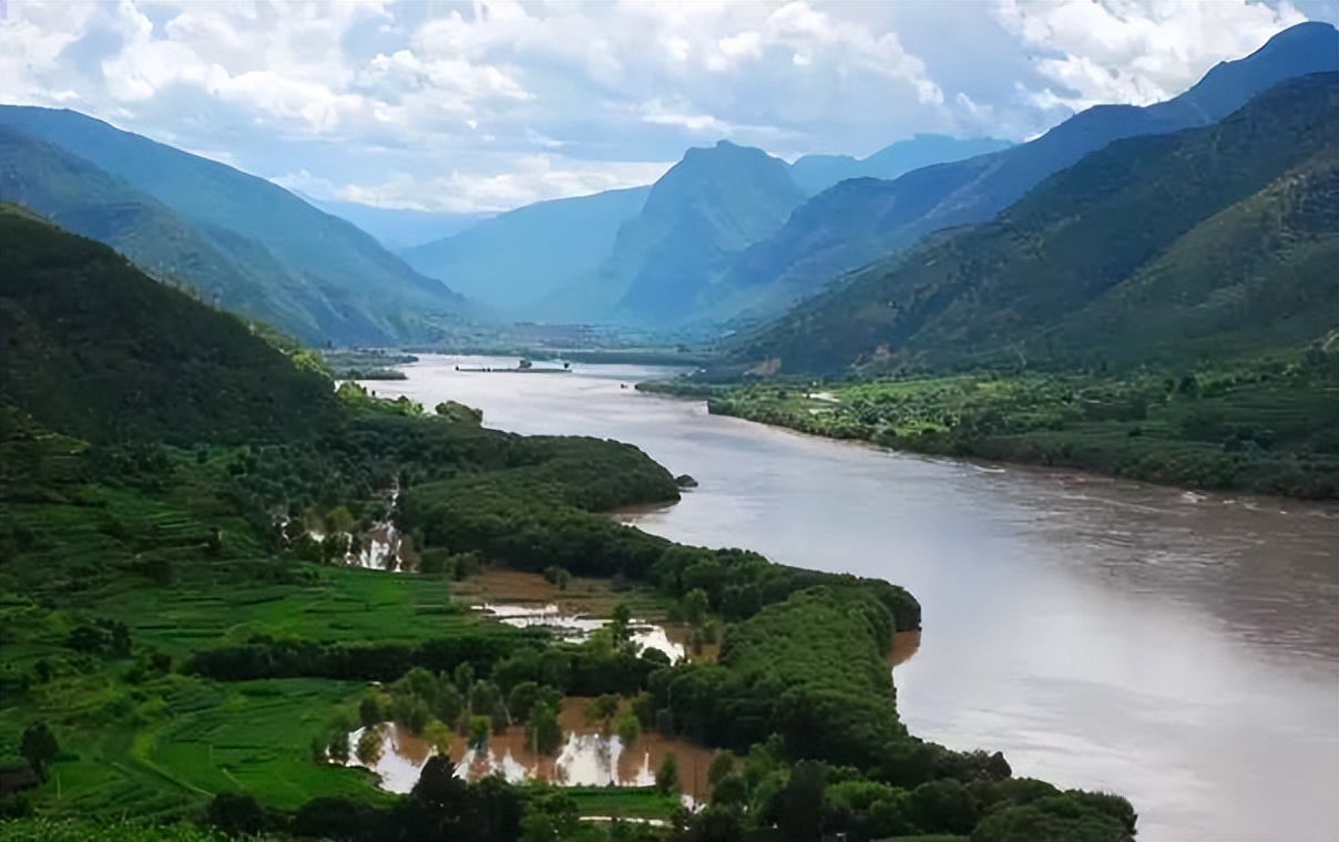 How did the 12 largest rivers in China get their names? - iNEWS