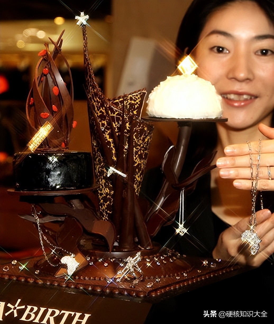 The 10 most expensive cakes so far, what is it like to eat a piece of ...