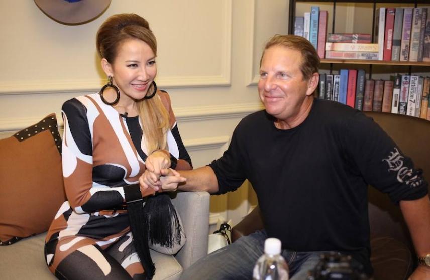 The more you look at it, the more angry you get! What Coco Lee did to ...