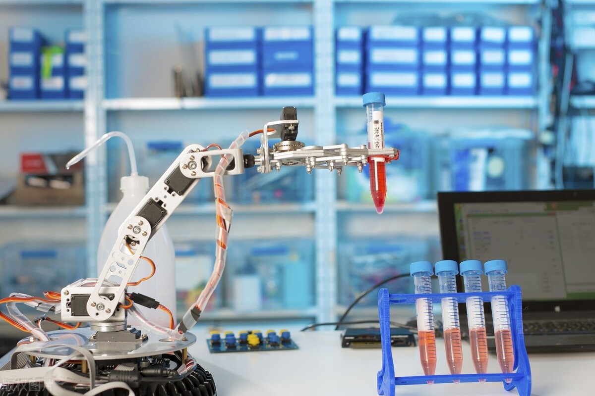 Robotics: The main trend of future intelligent manufacturing and ...