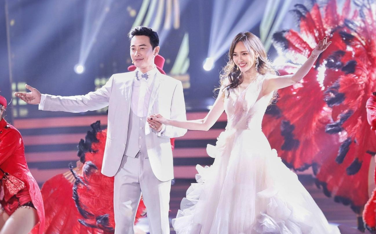 There is a kind of love called Luo Jin and Tang Yan. After 5 years of marriage, they have become ...