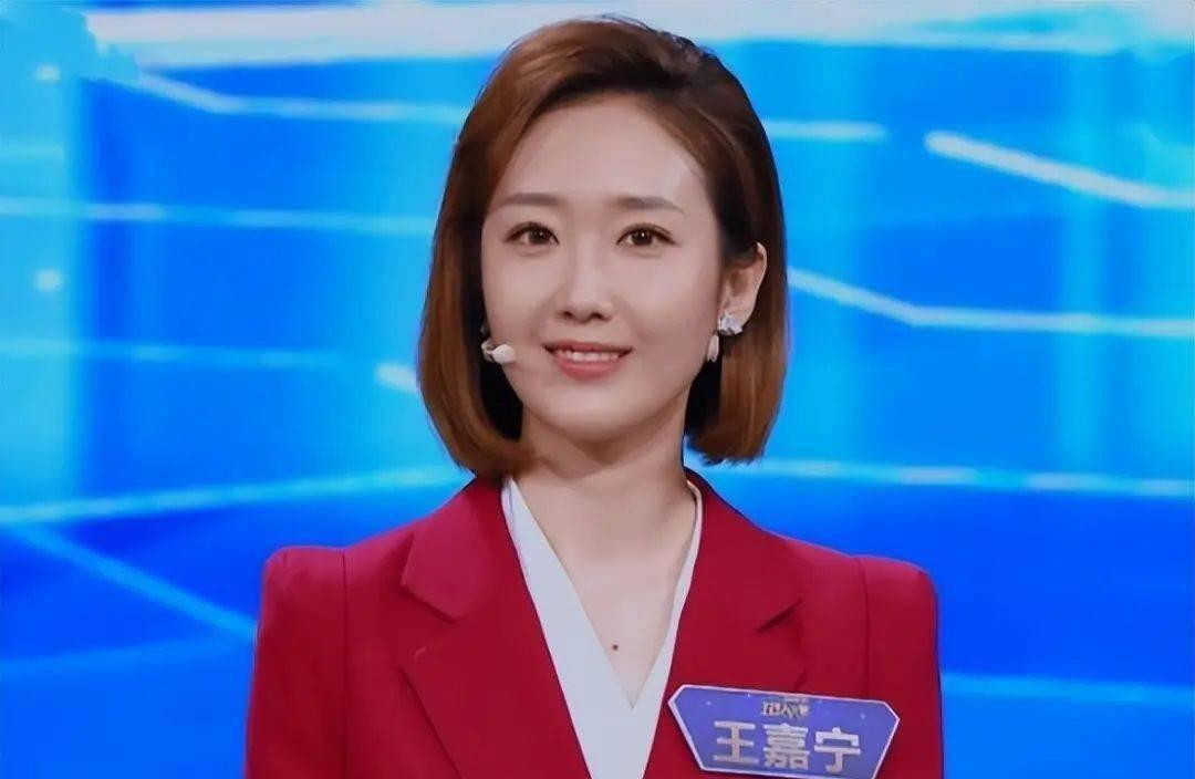 It is said that the host Wang Jianing surprised Long Yang and Ma Fanshu, but why do I think he ...