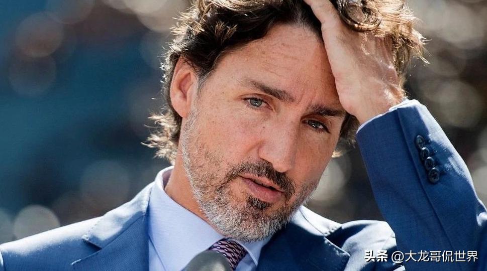 After teasing the BBC, Musk pointed the finger at the media, poking at ...