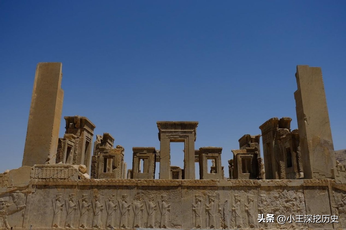 A Brief Analysis of the History of the Rise and Fall of Iraq's Built ...