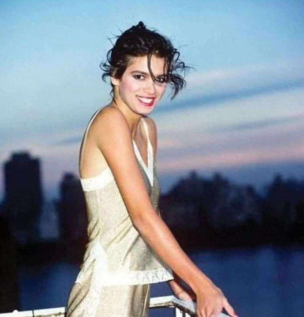 The world's number one supermodel became famous at the age of 18, but ...