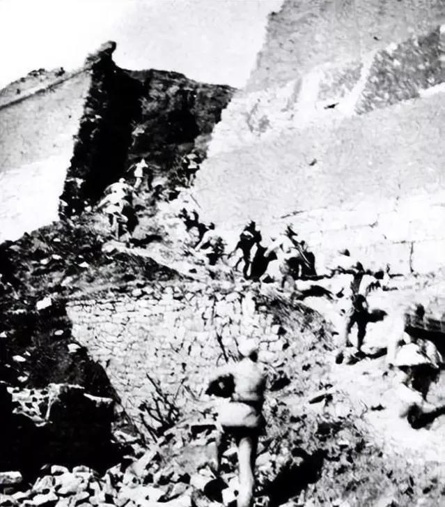 The only northerner among the ten marshals—Xu Xiangqian who finally led ...