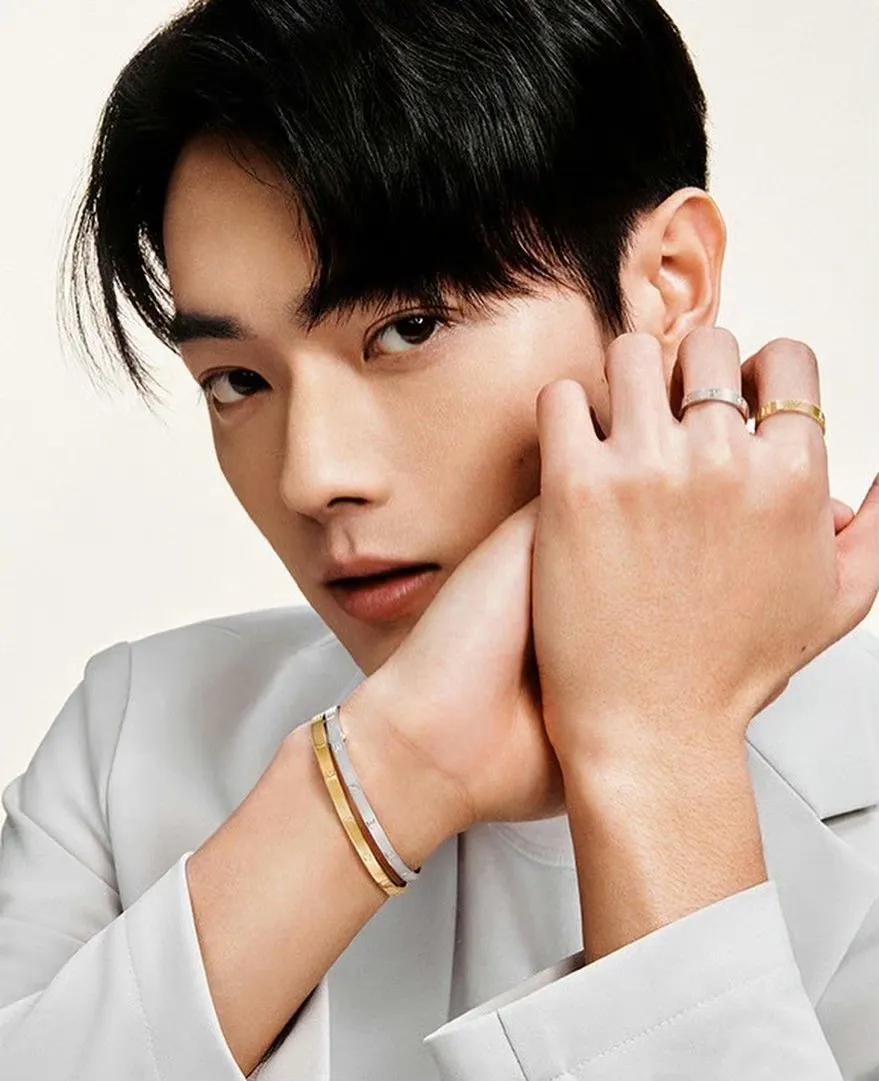 Photos of Zhao Lusi and Xu Kai - iMedia