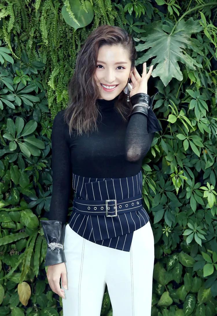 Pan Chen, Appreciation of Meitu Series - iNEWS
