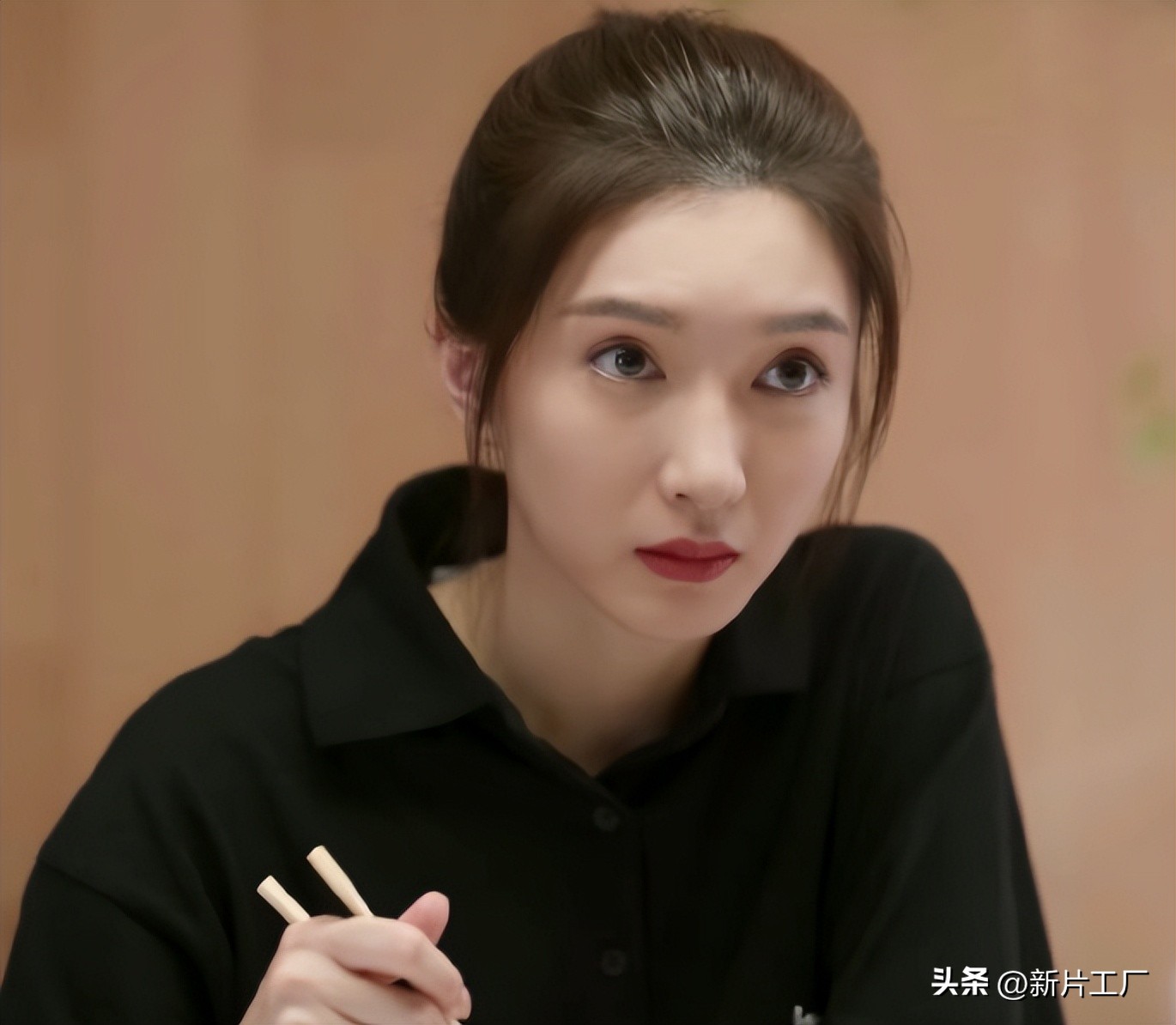 Yan Ni's daughter is really good at picking roles, making a cameo ...