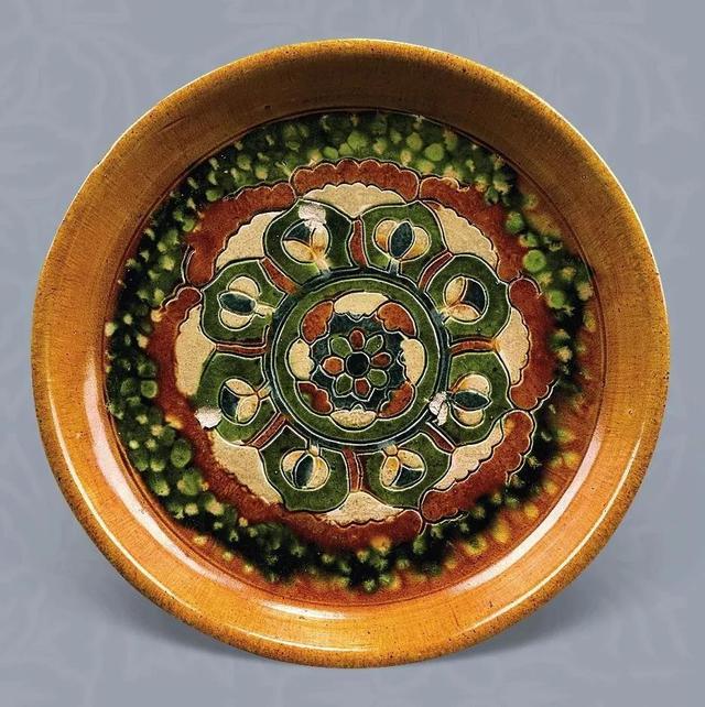 How much do you know about Tang Sancai in history? - iMedia