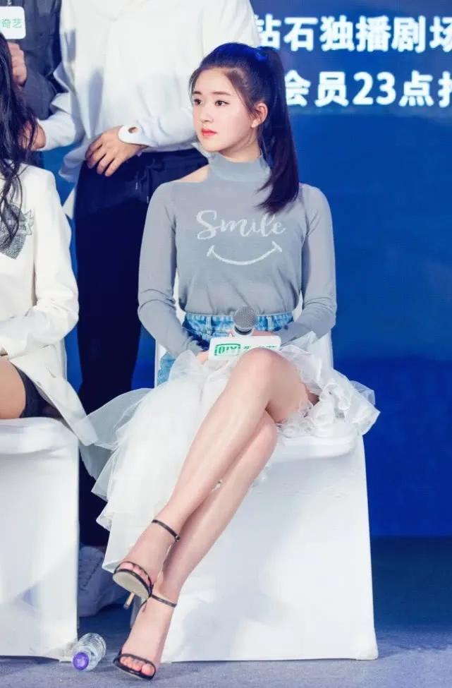 Zhao Lusi is beautiful enough, really beautiful, first-class acting - iNEWS