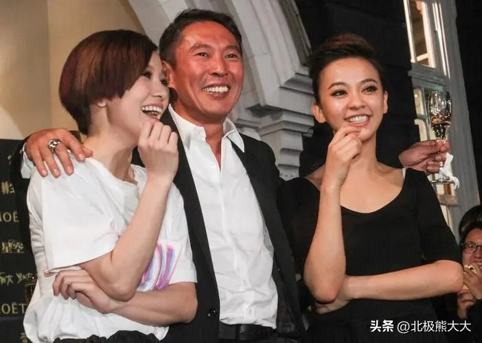 "Rogue Director" Niu Chengze: Every play takes advantage of actresses ...