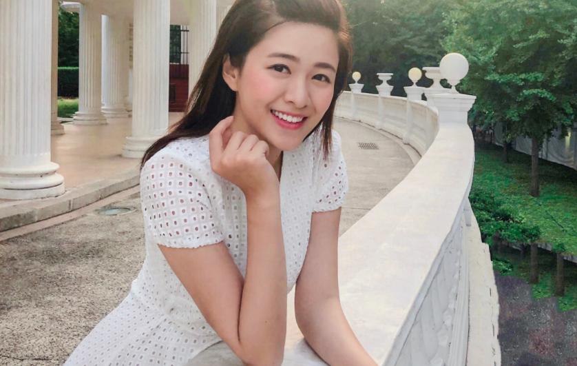 Jiang Jiamin, who once revealed that he met a scumbag at the age of 18, posted emotional news ...