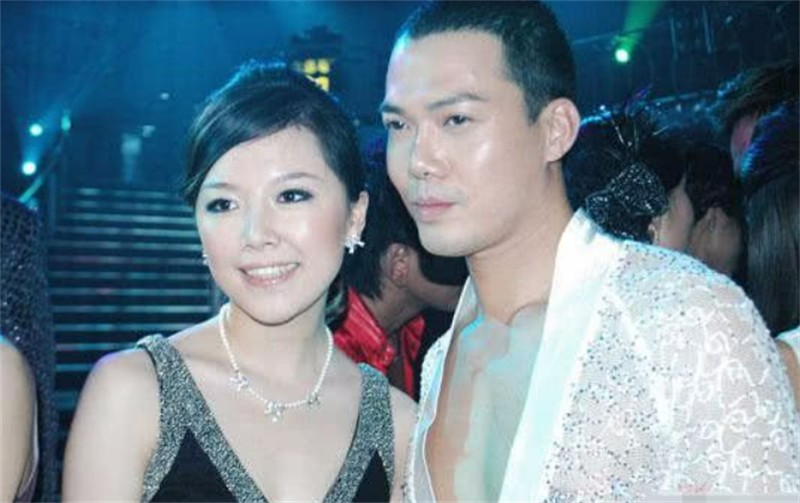 14 years ago, what happened to Tang Xiao, who openly insulted soldiers ...