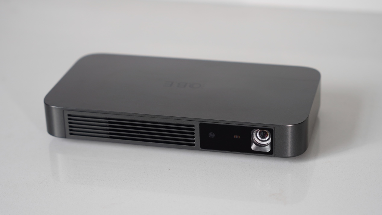 How can a family party be fun?Buy a big eye orange H3 projector and try ...