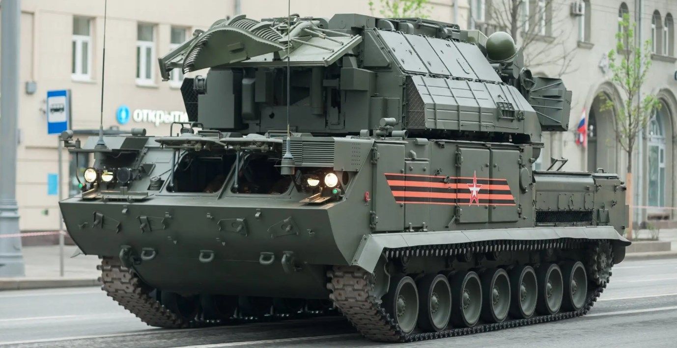 Defeat all incoming enemies!The PLA's 4,500-meter plateau flashed its ...