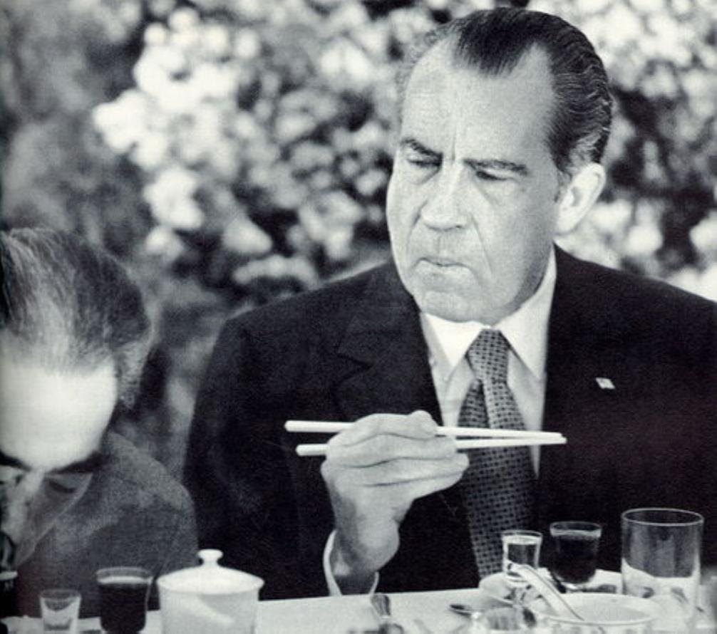 Nixon: U.S. nuclear weapons are enough to destroy the earth ten times ...