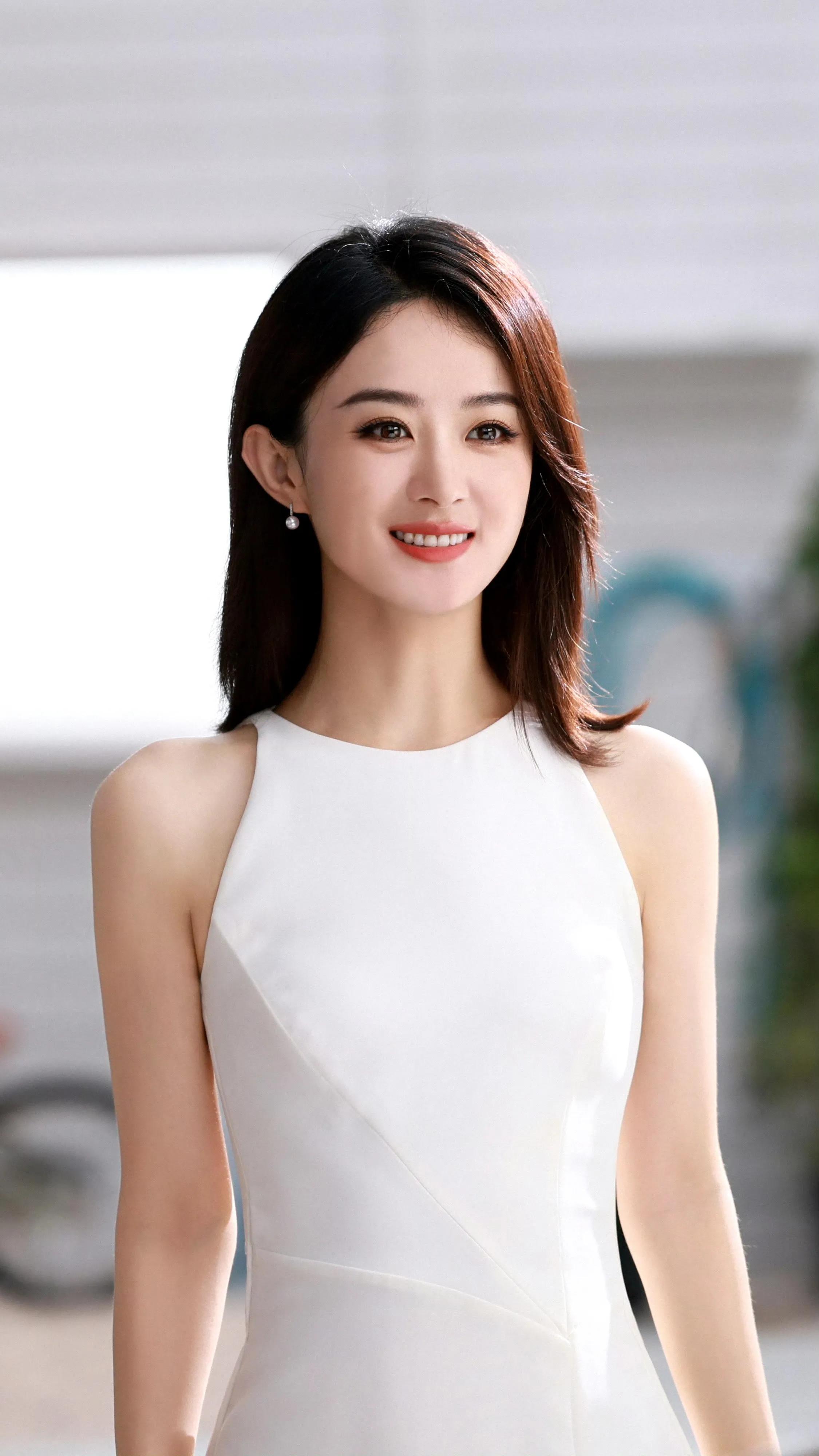 Zhao Liying 230807 Exquisite Atlas Warm and Tranquil - iMedia