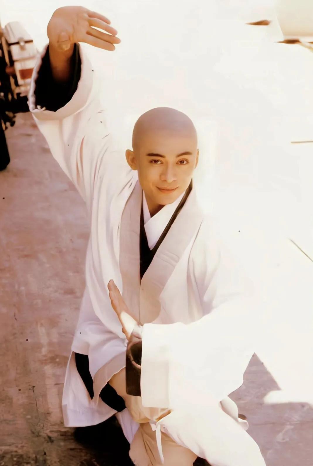 Eight characters of Tianlong TV series - iMedia