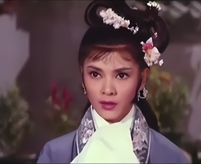 Chen Sisi - China's Audrey Hepburn, Hong Kong old movie "Three Smiles ...