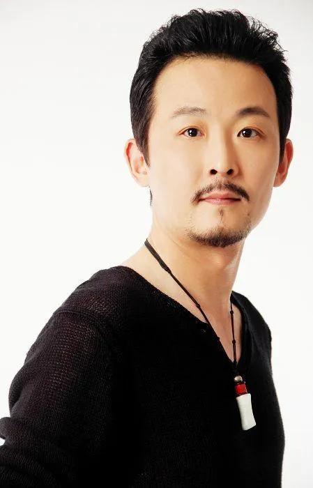 Actor Qian Bo: When he was young, he went to Japan to study abroad for ...