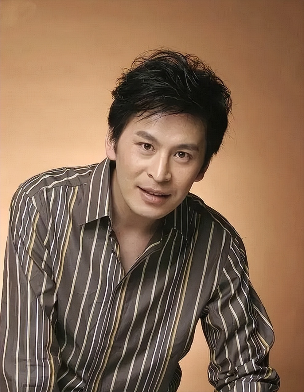 Wang Yanan: After a car accident, he took the acting road and became ...