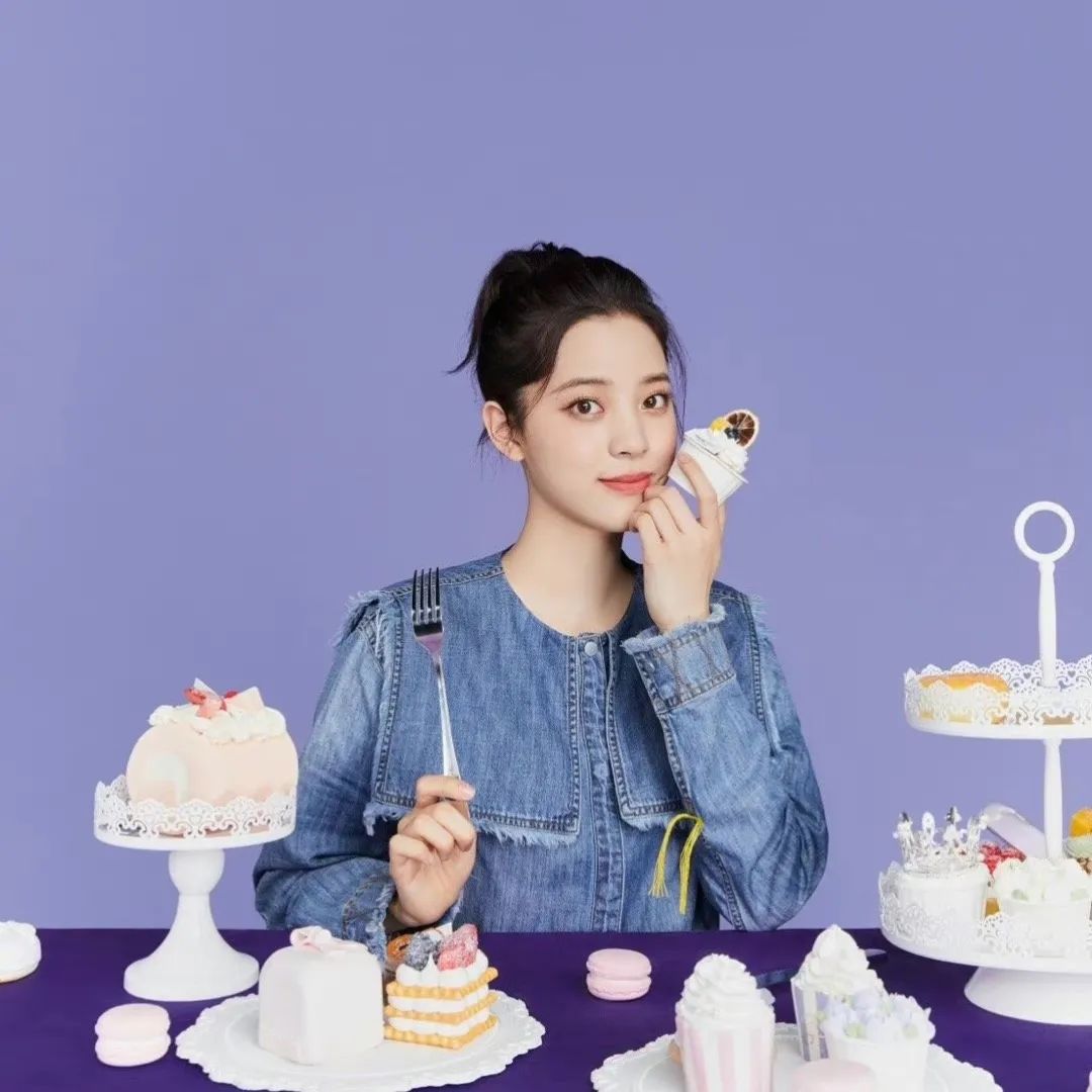 Little Gossip, Gao Yuanyuan, Tang Yan, Ouyang Nana - iNEWS