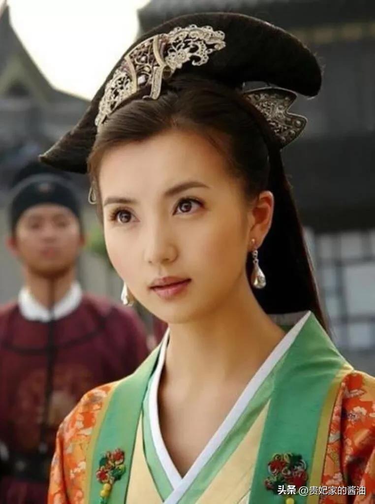 Temperament Beauty Chen Hao - Part 2 - iNEWS