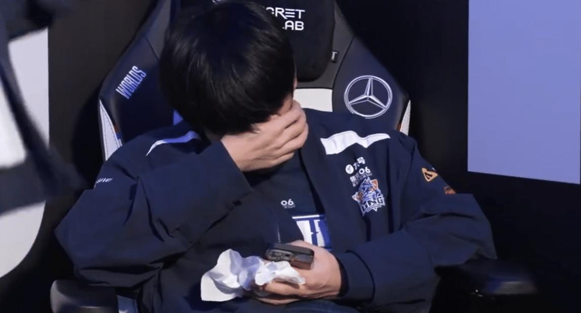 LNG suffered a disastrous defeat in the top 8 of the S13 Global Finals ...