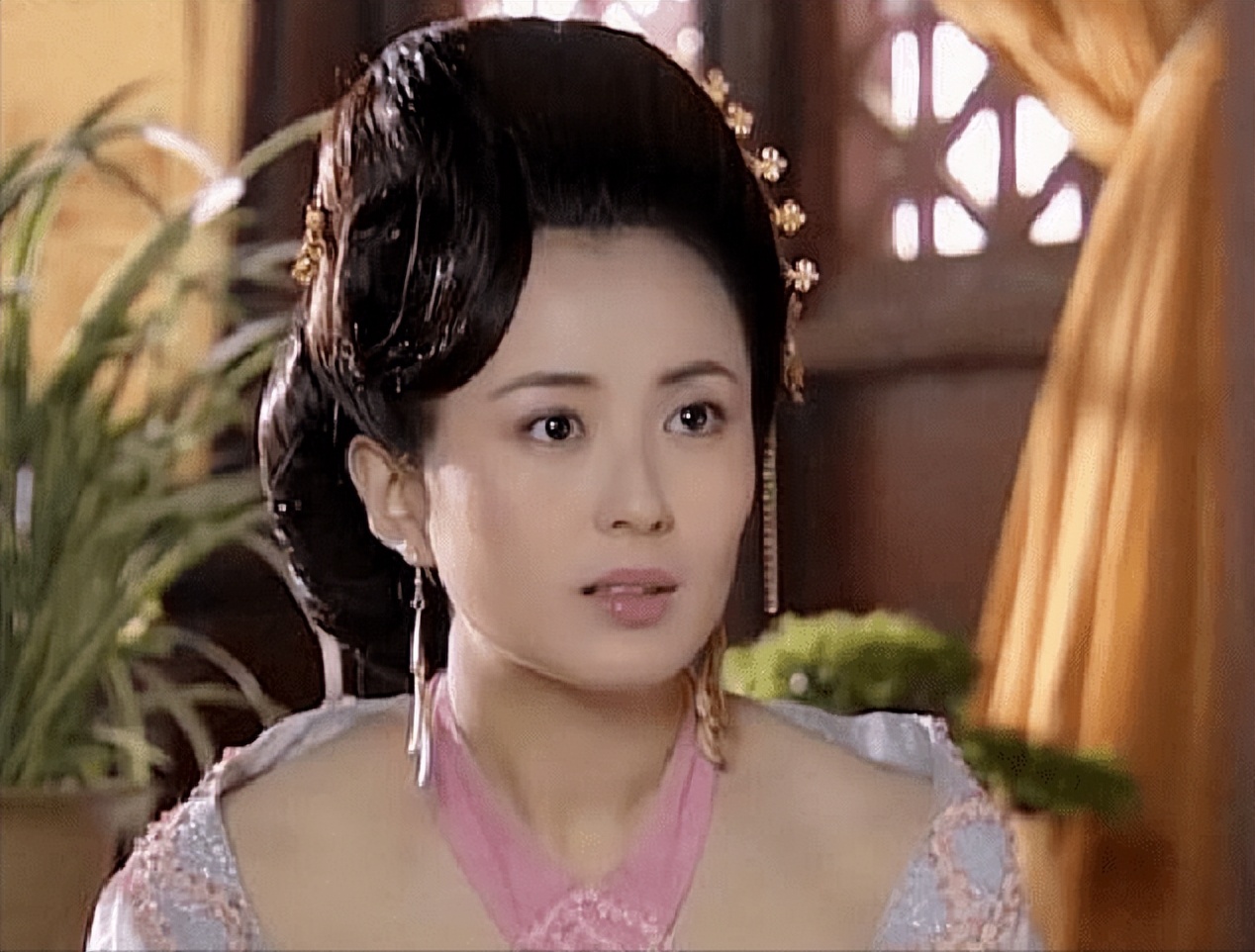 Unexpected pregnancy during filming, son's father is still a mystery ...