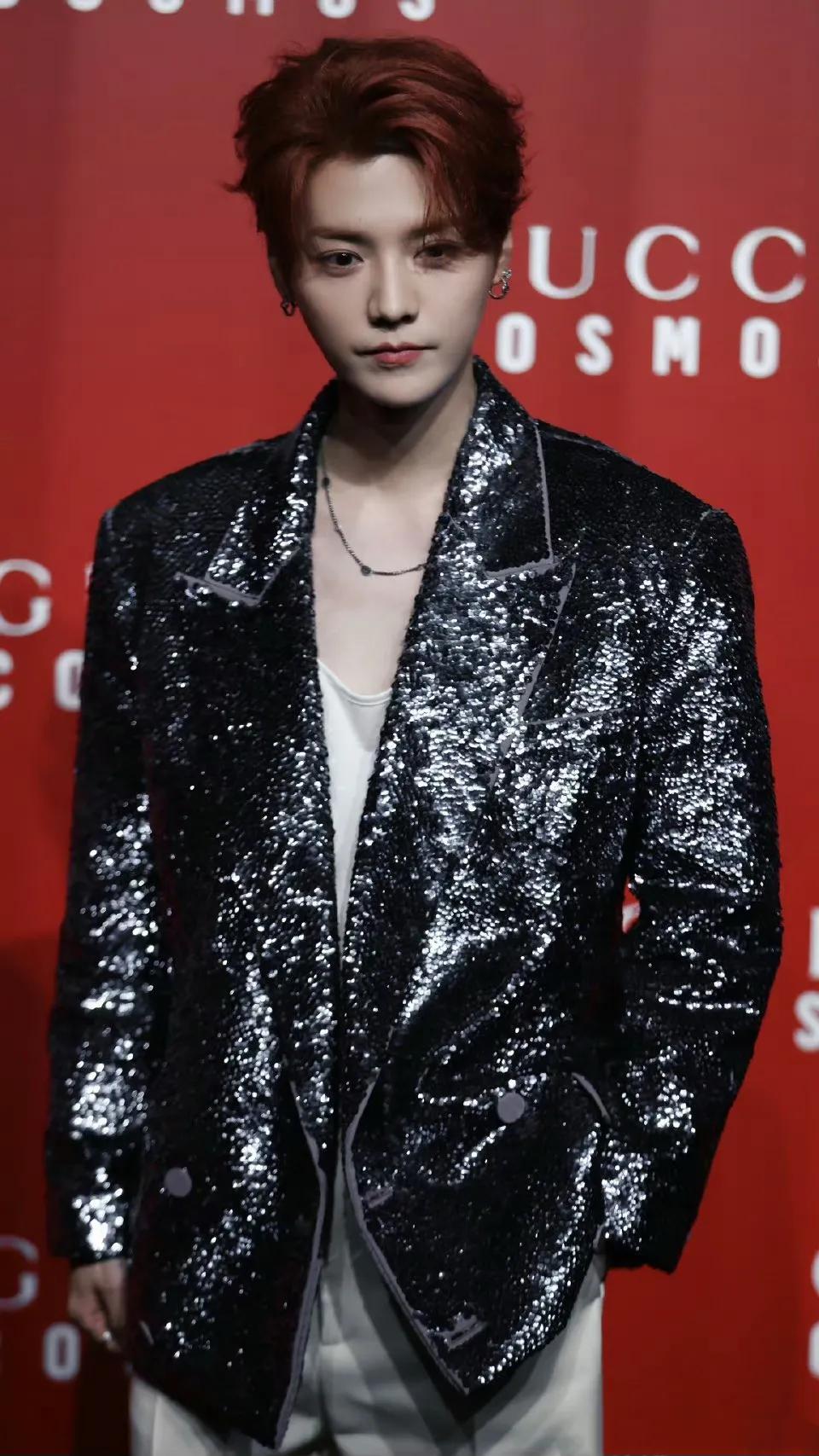 Luhan dyed red hair again - iMedia