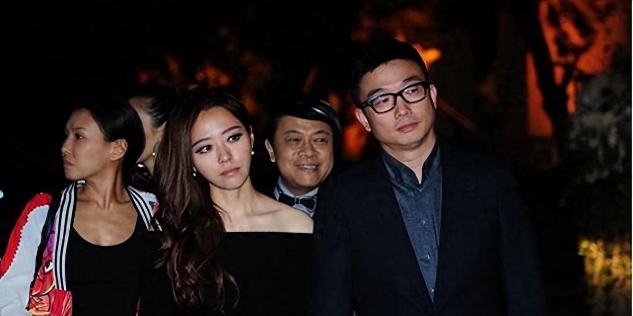 Zhang Liangying: She was defrauded of money and sex for 15 years, had her breasts nailed, and ...