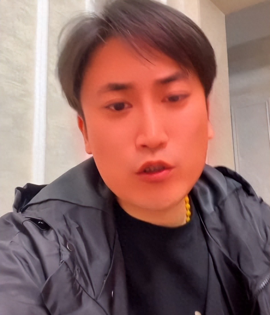 Yutian responded that he did not dare to accept Zhao Si's gift money ...