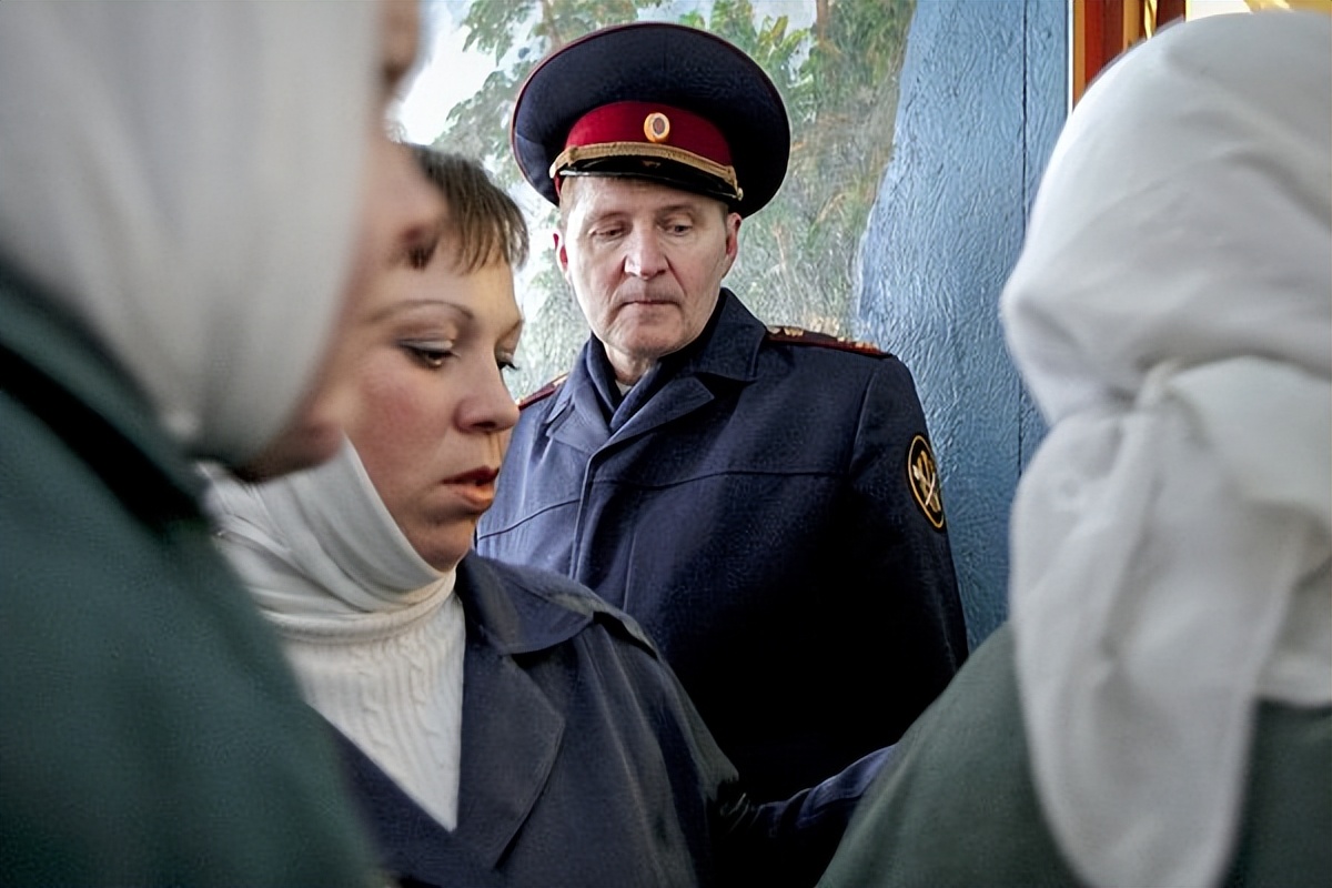 Russian female prisoner: At the age of 16, she escaped from marriage ...