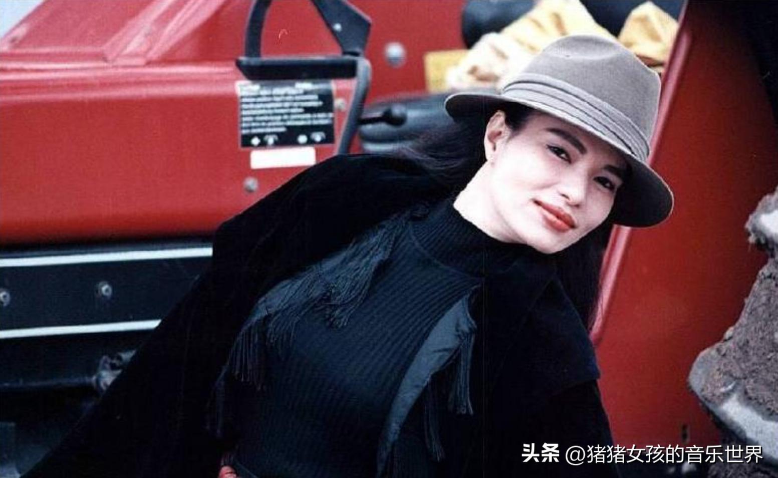 Taiwan's top ten most popular female singers list, Feng Feifei is second, she is the first - iNEWS