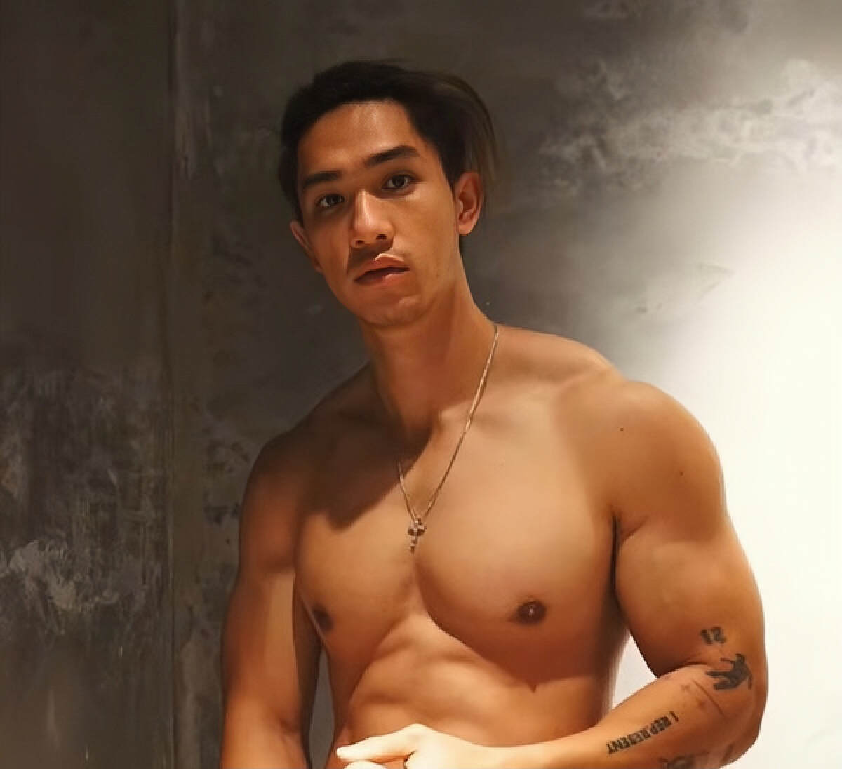 The second generation of well-known Hong Kong stars take off their ...